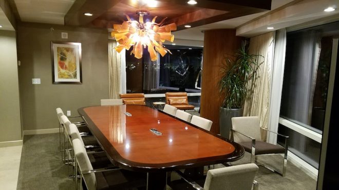 Aria Executive Hospitality Suite Review | SingleFlyer