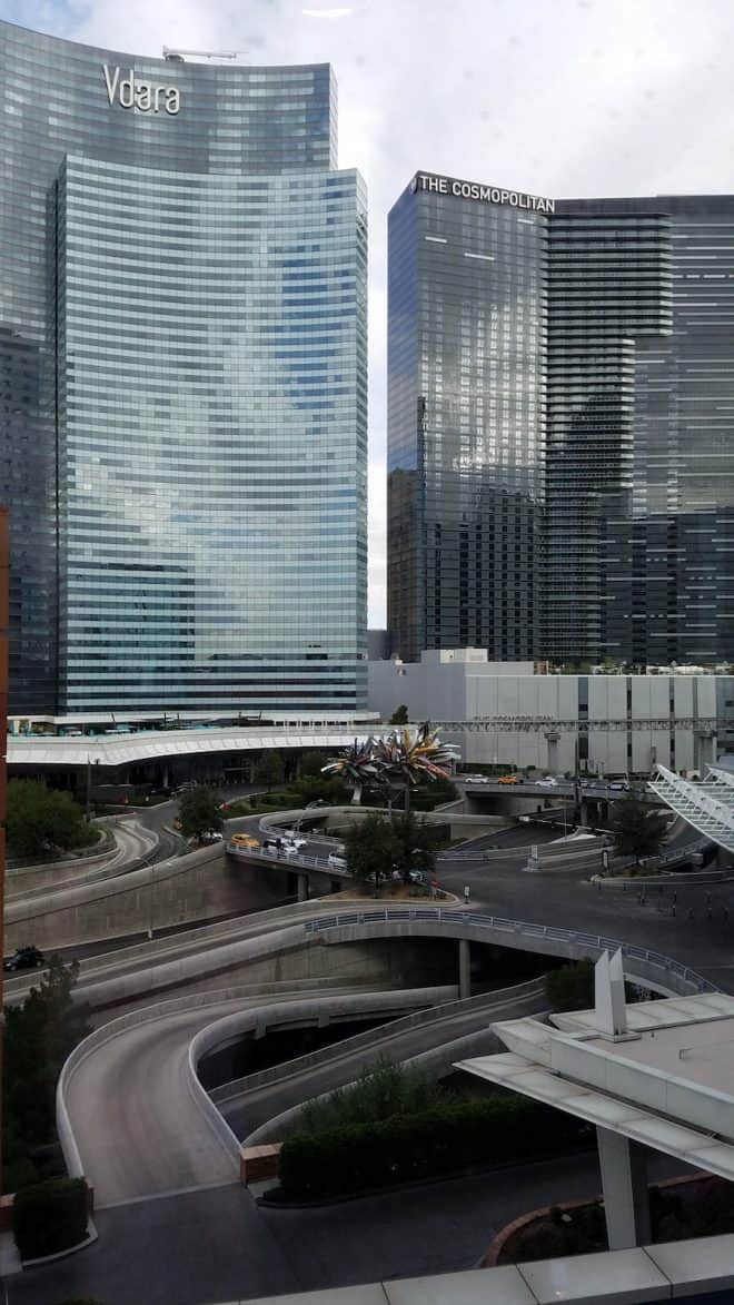 Aria Executive Hospitality Suite Review | SingleFlyer