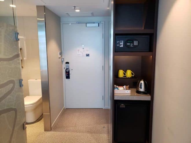 Holiday Inn Express Brisbane Central Review | SingleFlyer