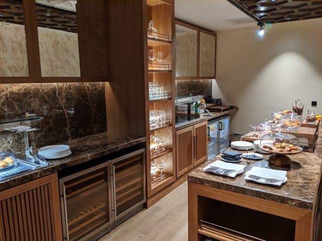 Párisi Udvar Hotel Budapest Review | SingleFlyer