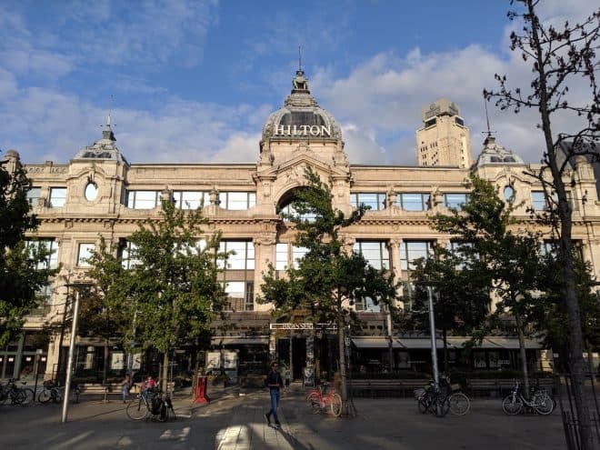 Hilton Antwerp Old Town Review | SingleFlyer