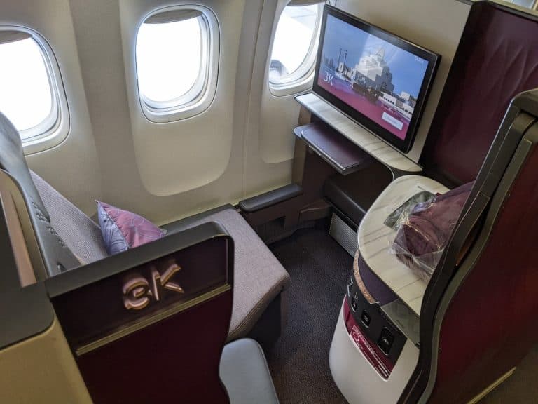 Qatar 777-300 First Class DOH-AMM | SingleFlyer