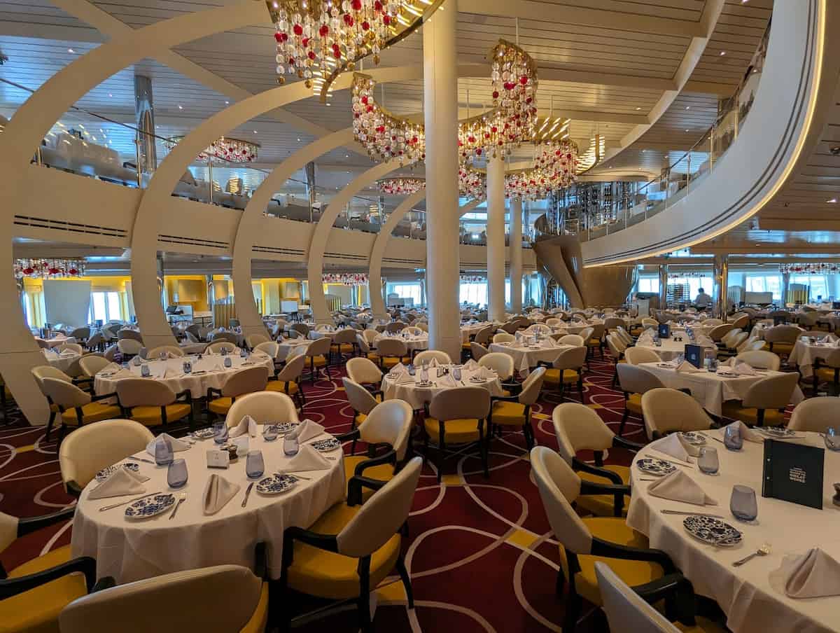 Holland America’s Nieuw Statendam Dining Review | SingleFlyer