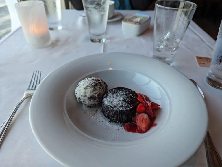 Norwegian Spirit Dining Options | SingleFlyer