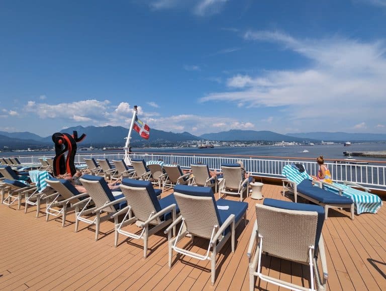 Norwegian Spirit Bars and Entertainment | SingleFlyer