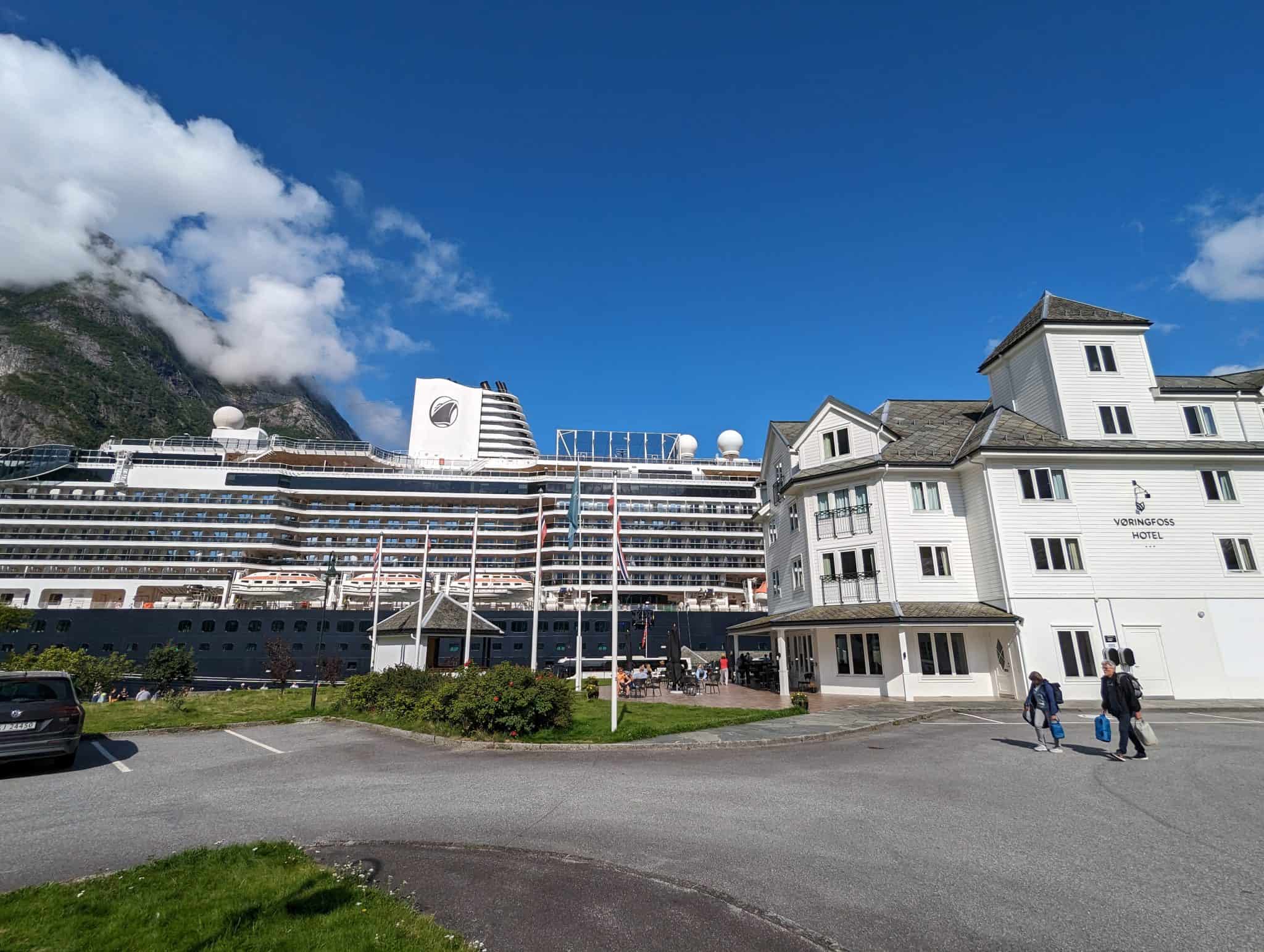 HAL Nieuw Statendam Verandah Stateroom Review | SingleFlyer