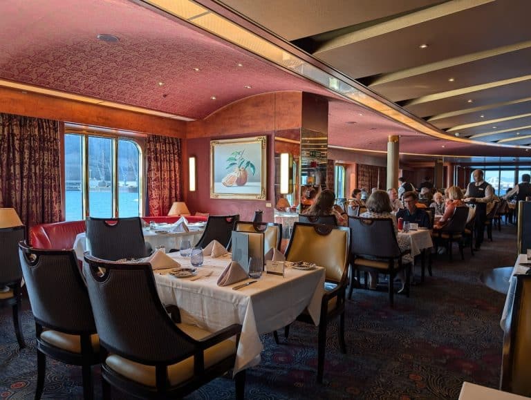 Holland America Oosterdam Ship Review | SingleFlyer